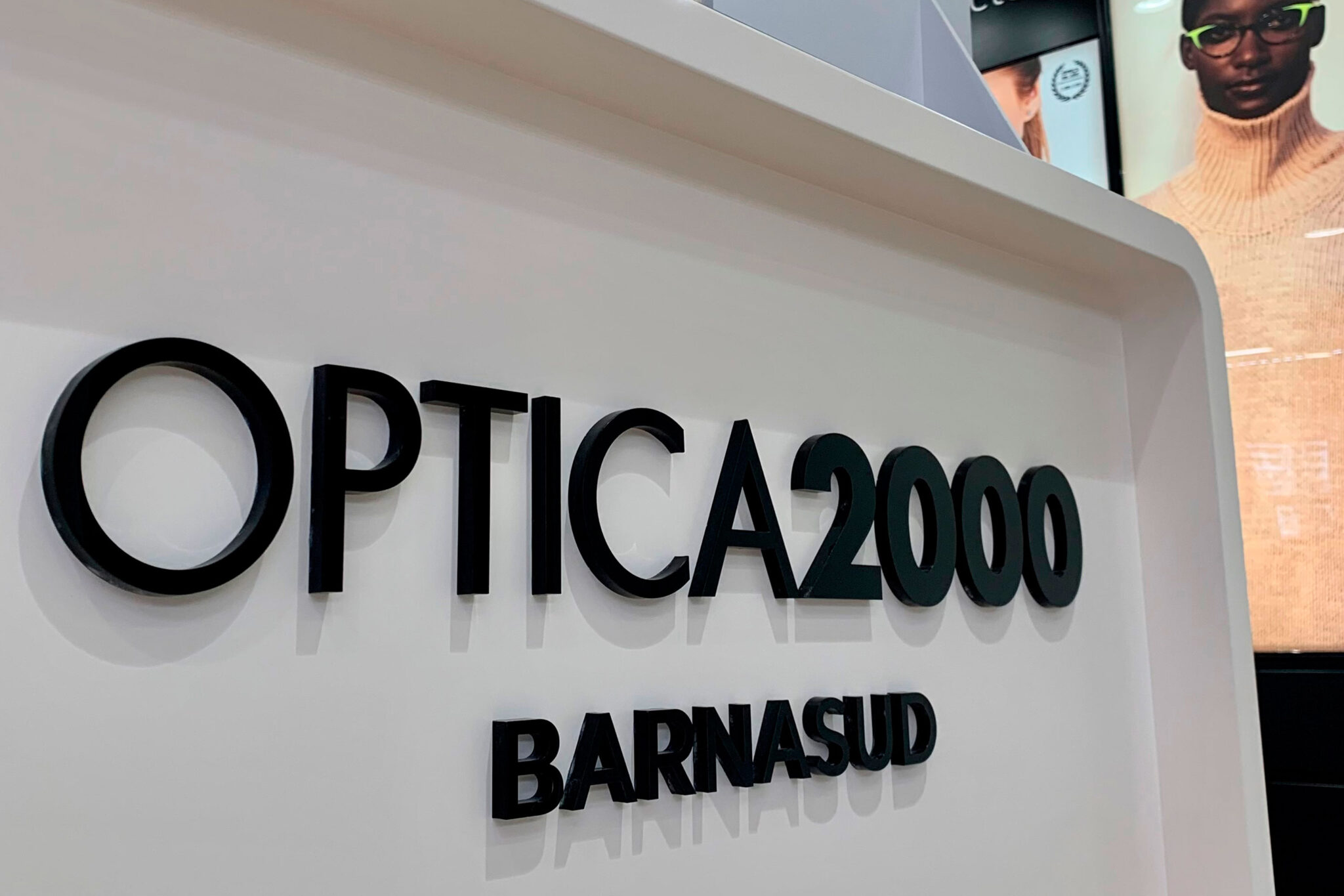 Optica 2000 - Centro comercial en Gavá