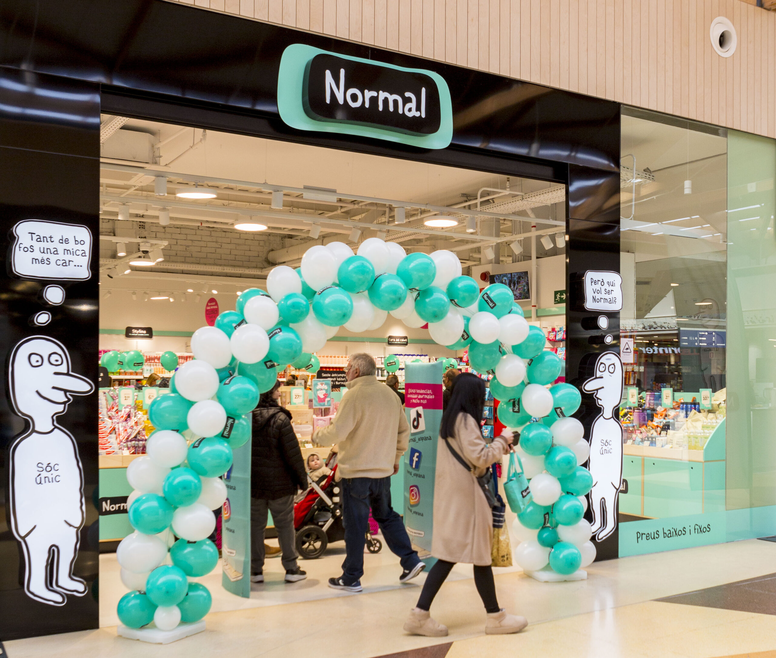 Normal - Centro comercial en Gavá